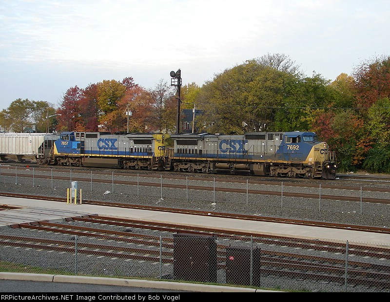 CSX 7692 & 7857